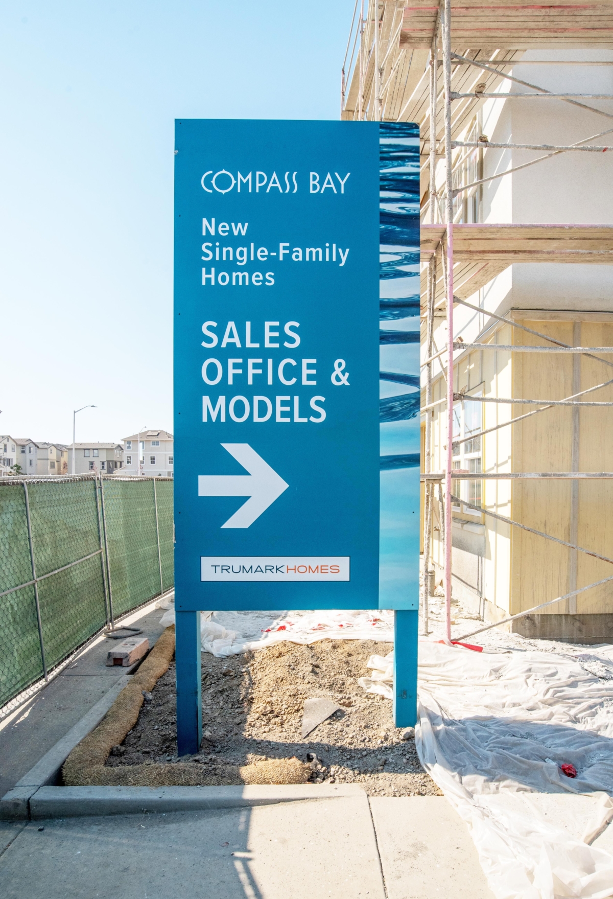 Compass Bay by Trumark Homes Signage – Marketshare Inc.