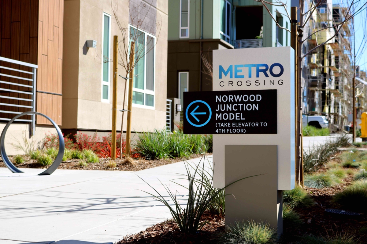 Metro Crossing by Toll Brothers Homes Signage – Marketshare Inc.